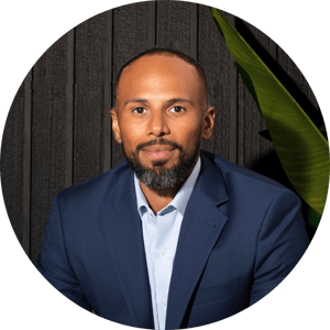 Krispy Kreme Franchise Costs & Profits (2025): Key Details for ...